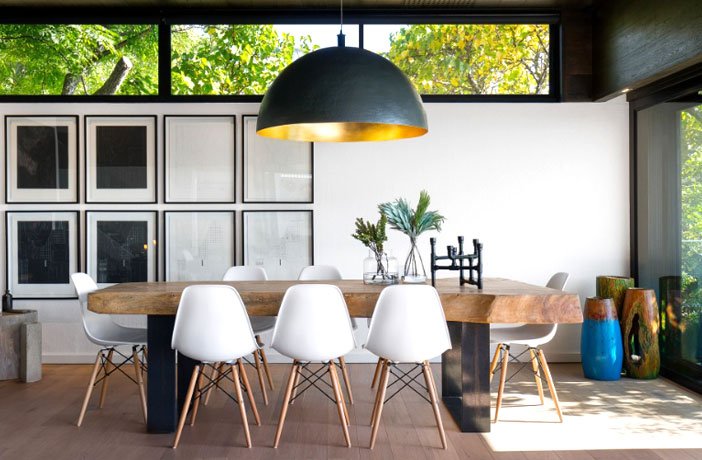 ARRCC Team Created a Welcoming Family Home with City View - InteriorZine