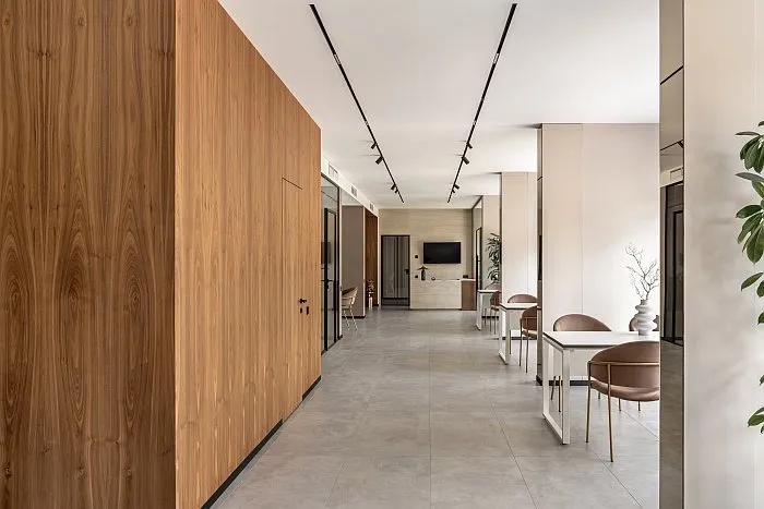 A Minimalist Office Designed for Work-Life Balance - InteriorZine